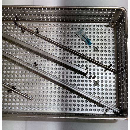 Synthes 398.571 Pelvic C-Clamp Set