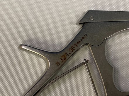 Synthes - Drill Guide