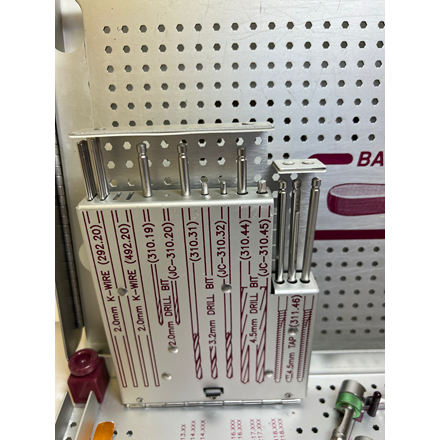 Synthes Basic Instruments Set