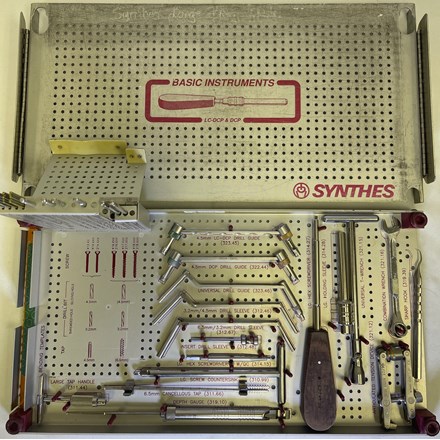 Large Fragment System Plates Screws Instruments