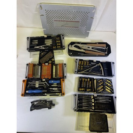 Synthes 2.7mm VA-LCP Titanium Forefoot/Midfoot Set