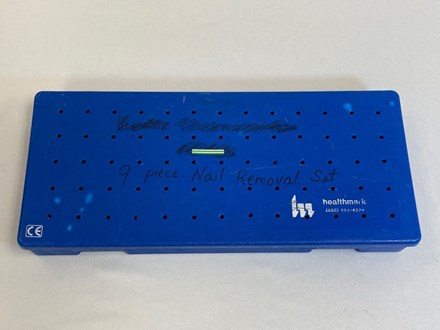 Synthes - Nail Removal Set