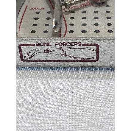 Synthes 105.90 Self-Centering Bone Forcep Set 2