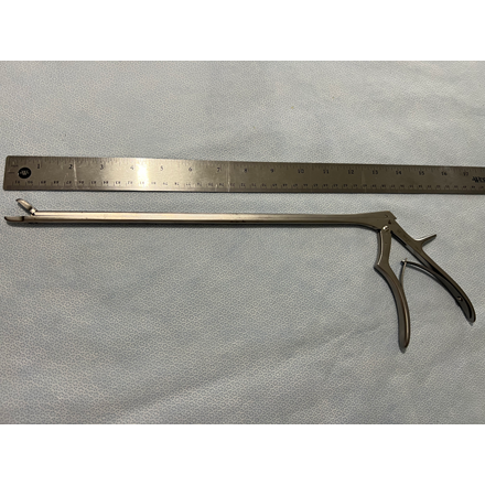 389.45. 4mm Disc Rongeur