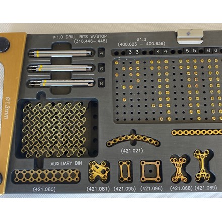 Synthes Craniofacial Modular Fixation System Ti