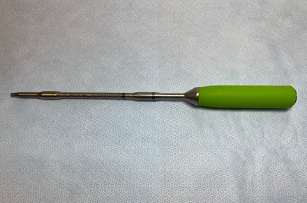 Synthes - Screw Inserter