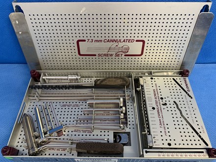 Synthes - Screw System Set