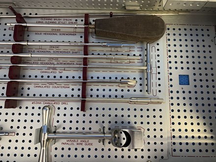 Synthes - Screw System Set