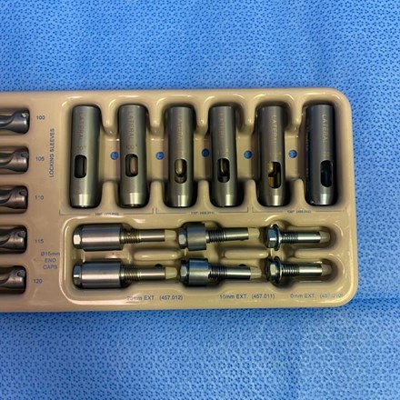 Synthes - Implant Set