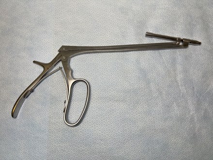 Synthes - Locking Drill Guide