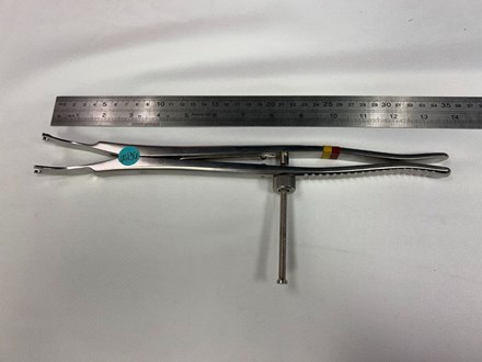 Synthes - Distractor