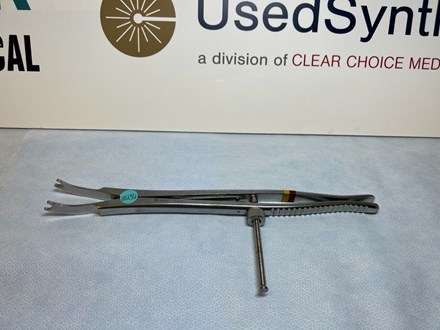 Synthes - Distractor