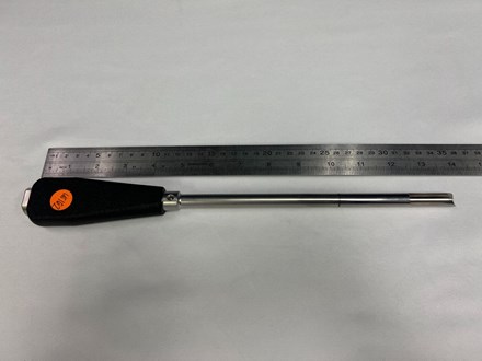 Synthes - Cannulated Cutter