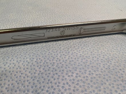 Synthes - Drill guide