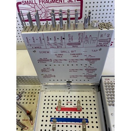 Synthes Small Fragment Set