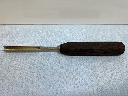 Synthes - Straight Guage