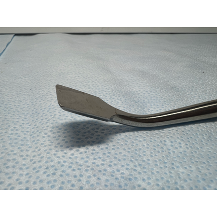 399.33 Angled 13mm Periosteal Elevator