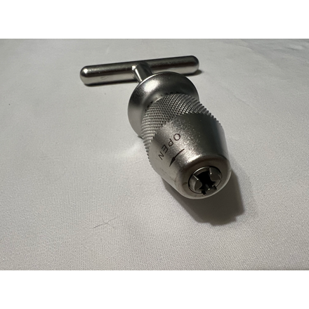 393.105 Small Universal Chuck T-Handle