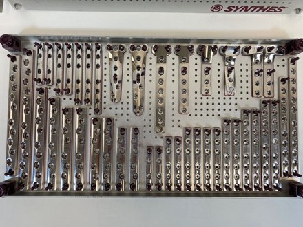 Synthes - Implant Set