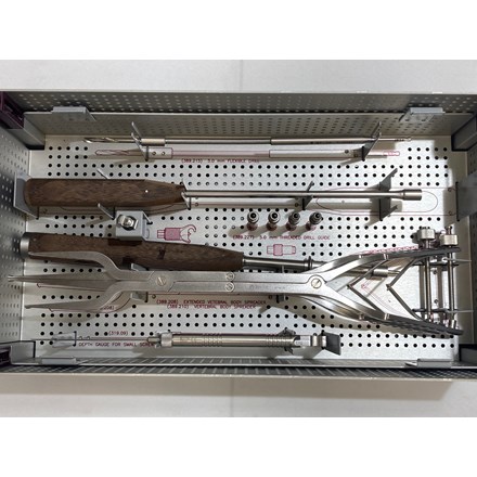 Synthes VentroFix System Instruments & Implants