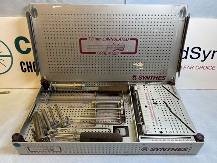 Synthes - Screw Set