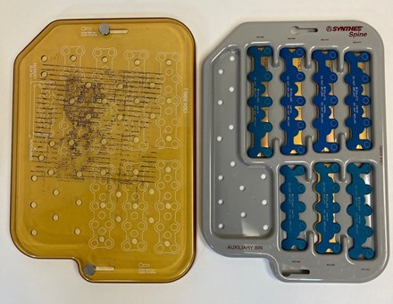 Synthes - (Cervical Spine Locking Plate) Set