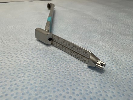 Synthes - Locking Drill Guide