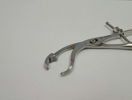 Synthes - Serrated Bone Forceps