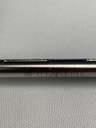 Synthes - Pin Driver