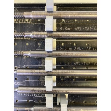 Synthes Spine Pedicle Prep Navigated Solid Instruments Set