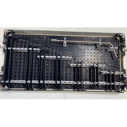 Synframe RL Radiolucent Retractor System