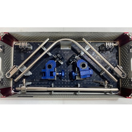 Synframe RL Radiolucent Retractor System
