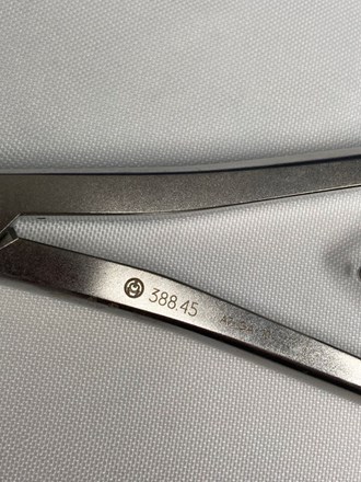 Synthes - Spine USS 3.5mm Bar Holding Forceps
